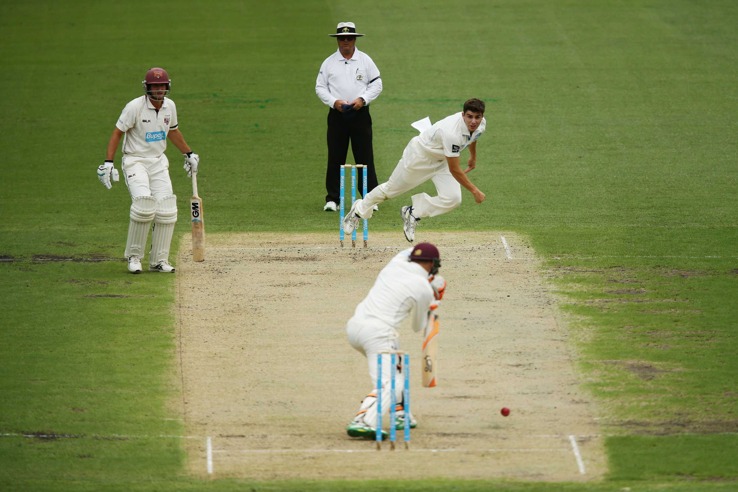 New South Wales paceman Sean Abbott takes 2 for 53 as Blues dismiss ...