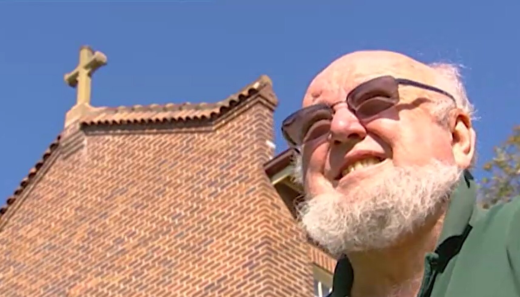 Sacred Space Tom Keneally - ABC Religion & Ethics