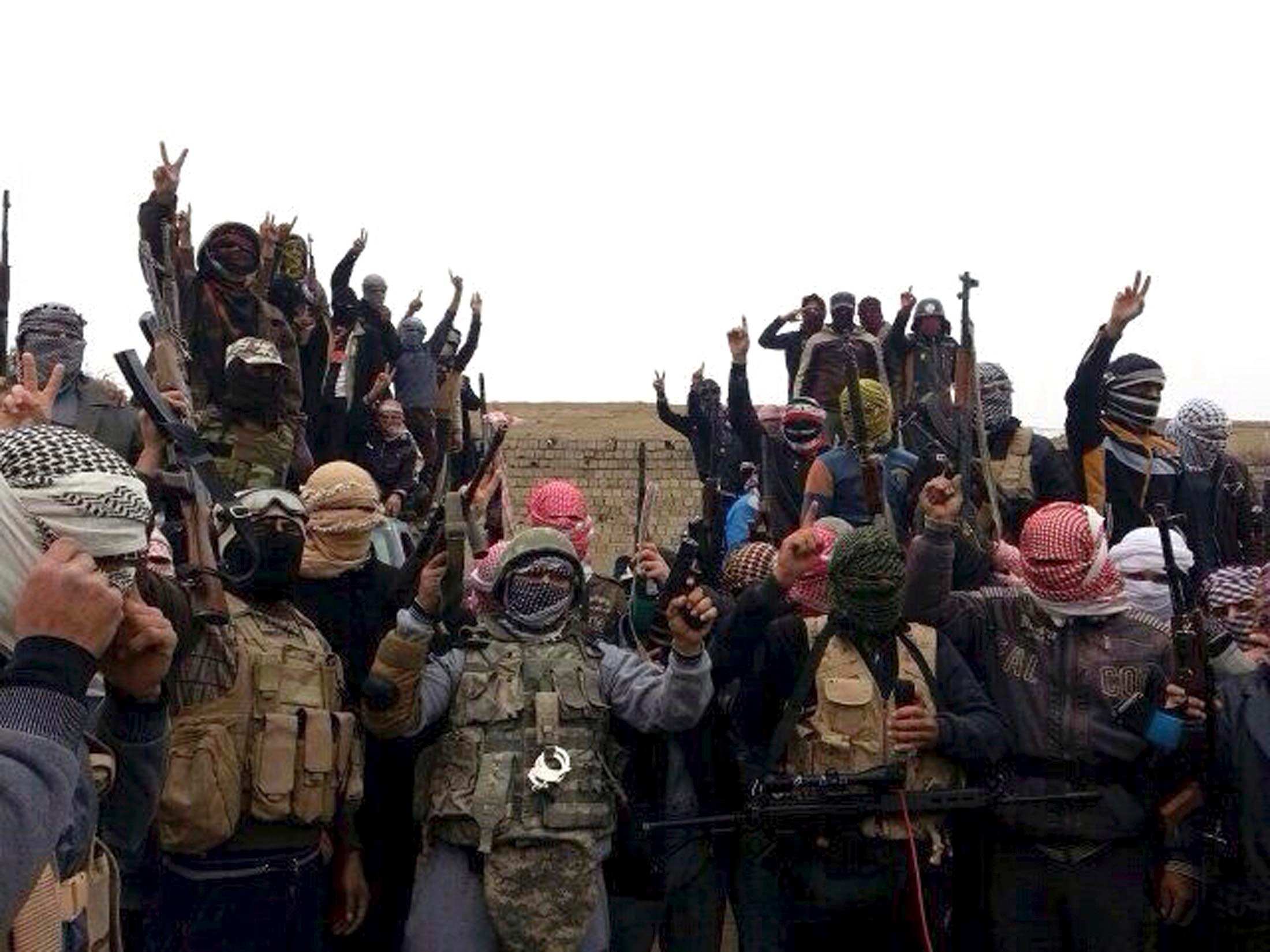 Iraq forces lose control of two major cities to Al Qaeda-linked group ...