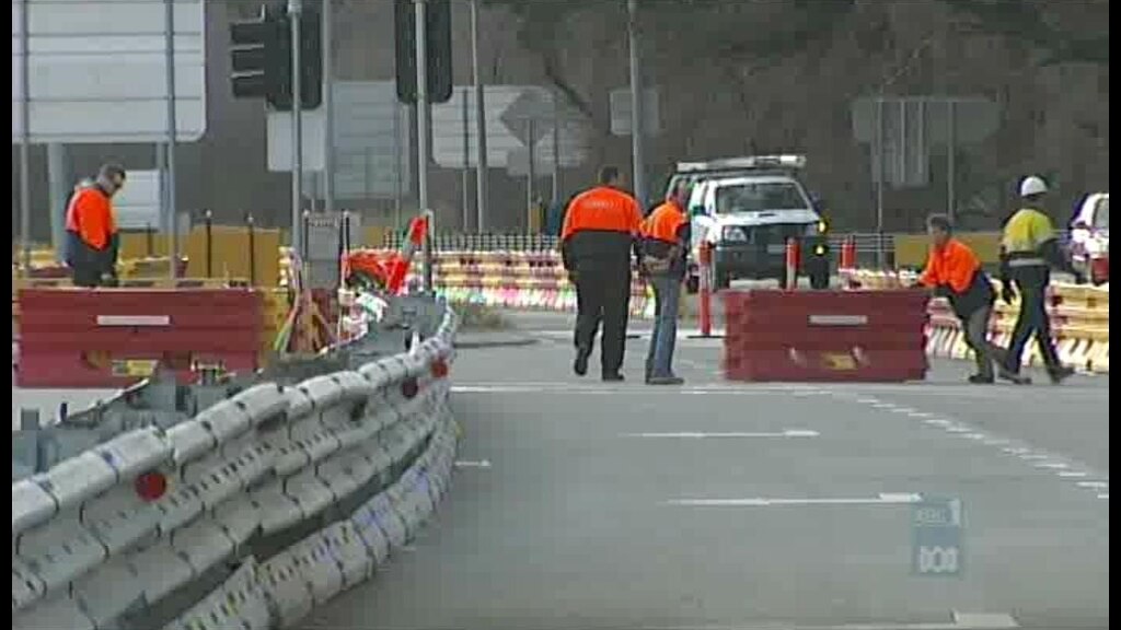 Barton Highway reopens after bridge collapse - ABC News