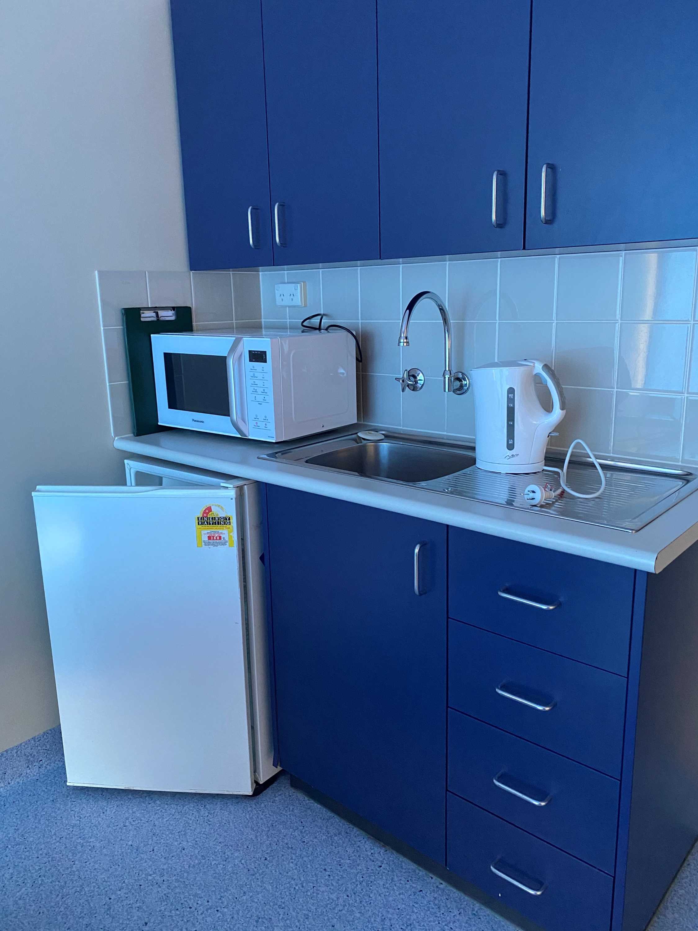 SA hospital power cut at Christmas has palliative patients in darkness ...