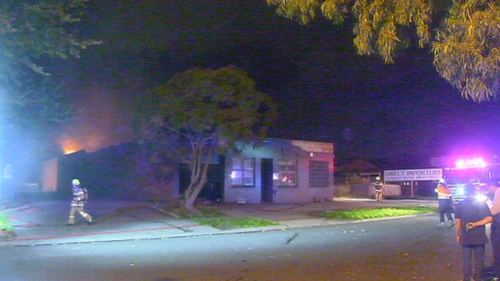 Suspicious blaze rips through factory in Melbourne's south-east, fire ...