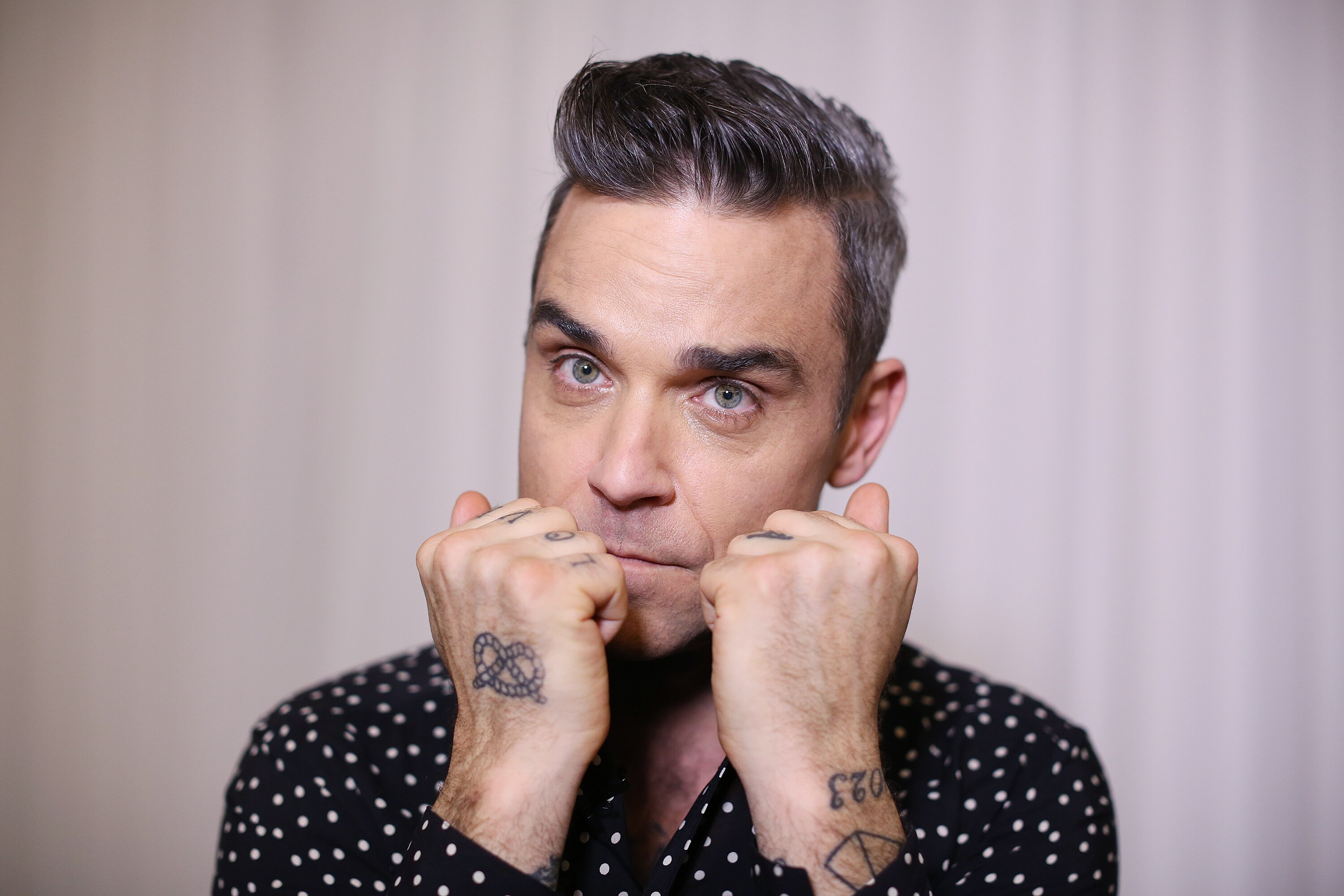 Robbie Williams touches down in Sydney ahead of XXV Australian tour of ...