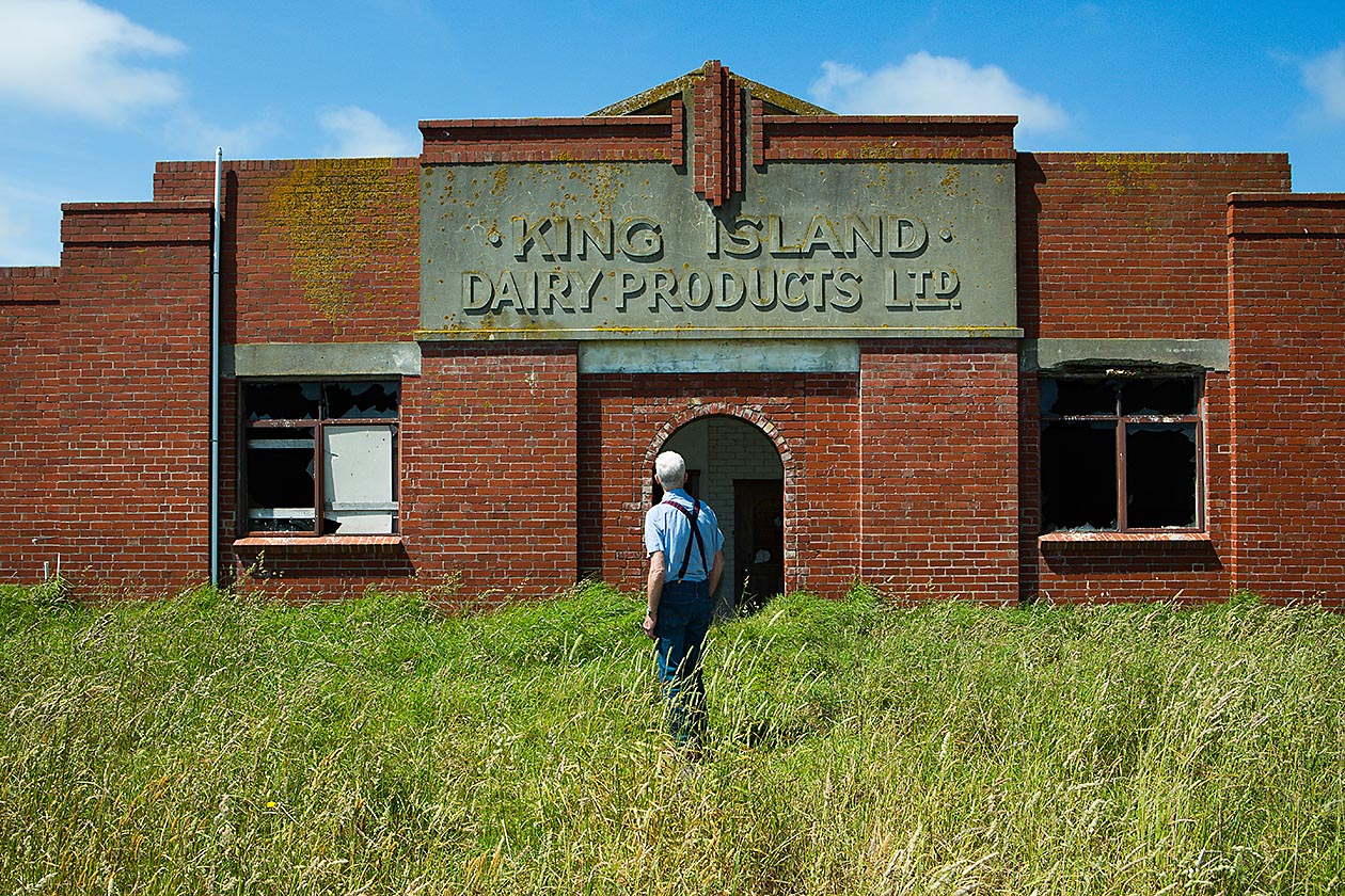 Revisiting King Island's original cheese factory - ABC News