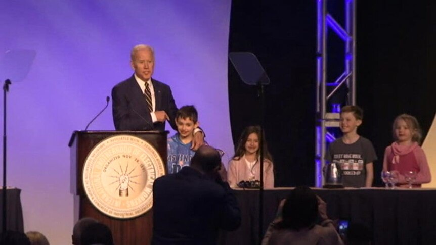 Joe Biden jokes about unwanted touching in first public speech - ABC News Joe Biden jokes about unwanted touching in first public speech - ABC News