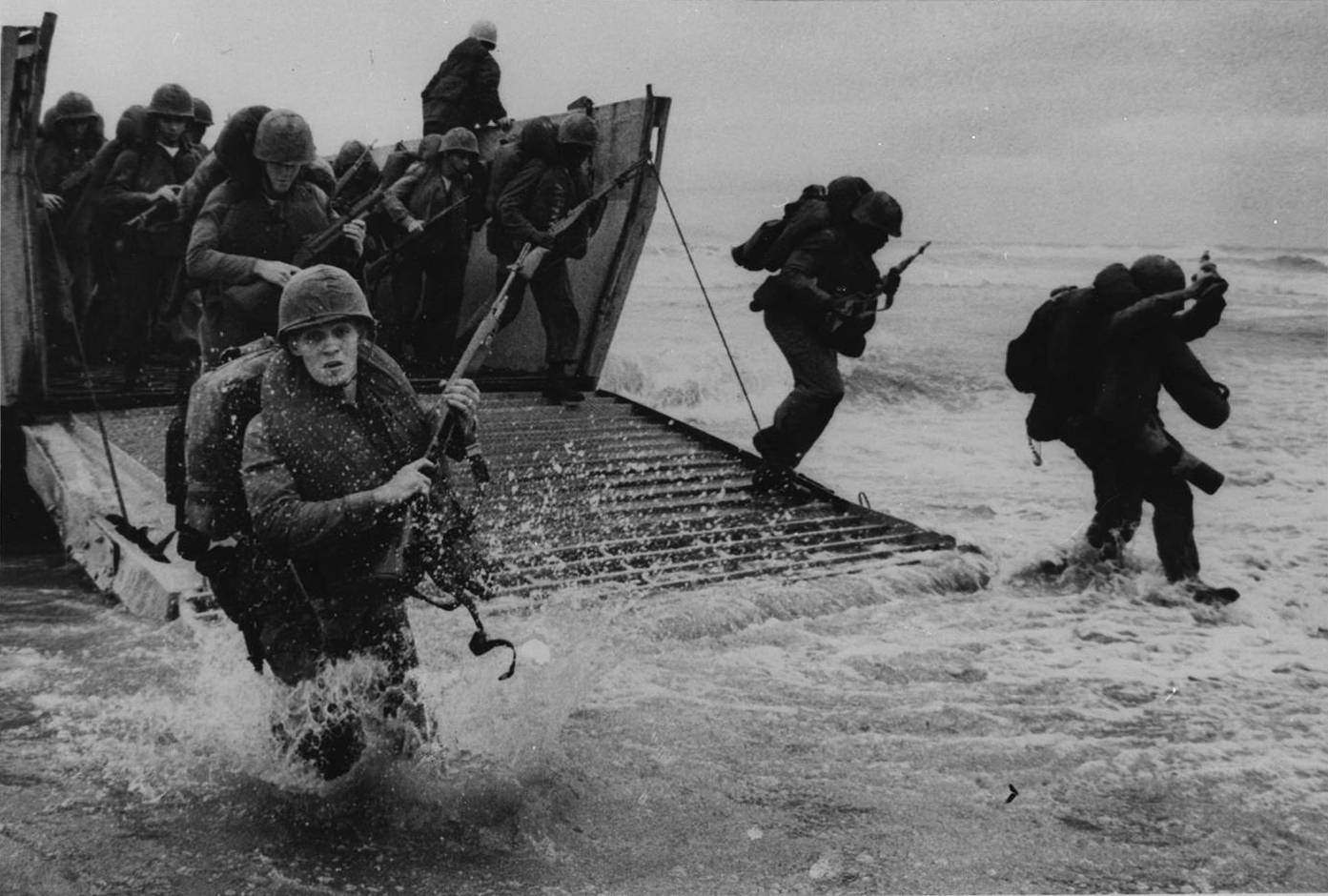 Photographer remembers Vietnam War 50 years after Australian troops ...