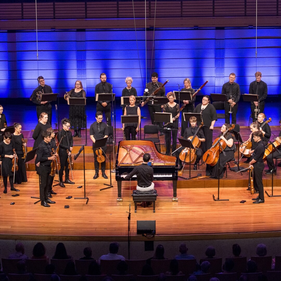 Alex Raineri plays Beethoven's First Piano Concerto with Camerata - ABC ...