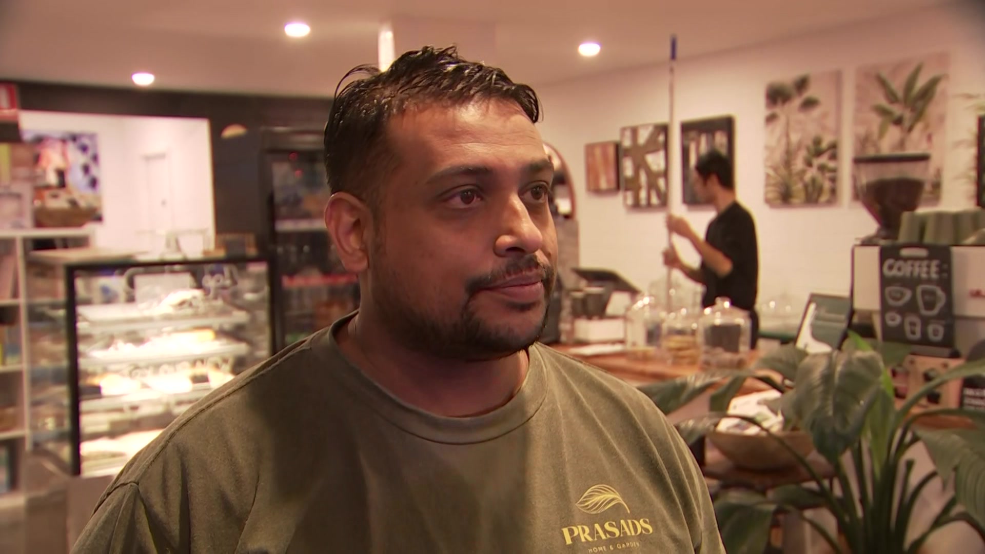 Riverbank Christmas Lights Display and homes damaged by storms across South Australia - ABC News