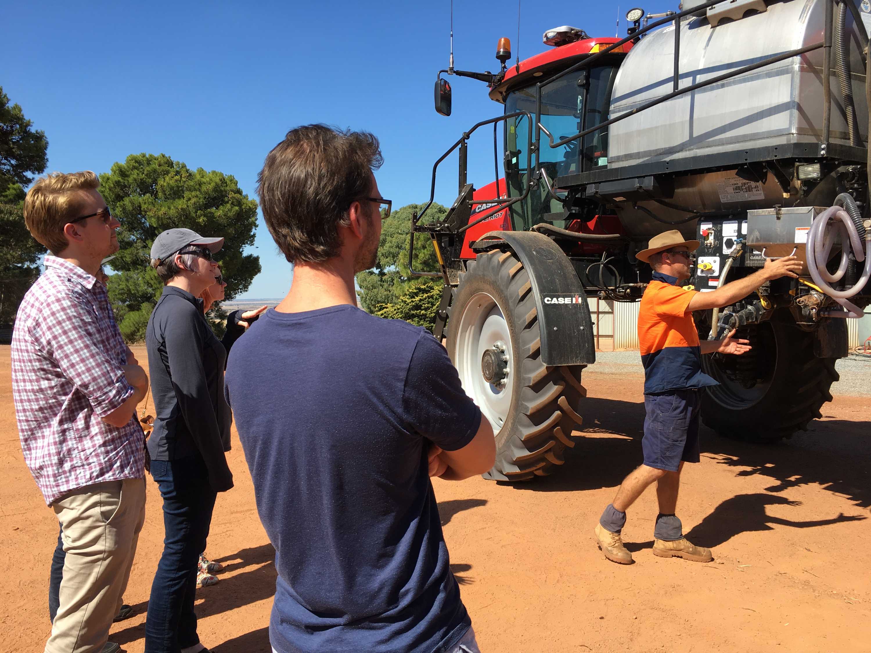 Tractor-hacking farmers in the US fight for right to repair under ...