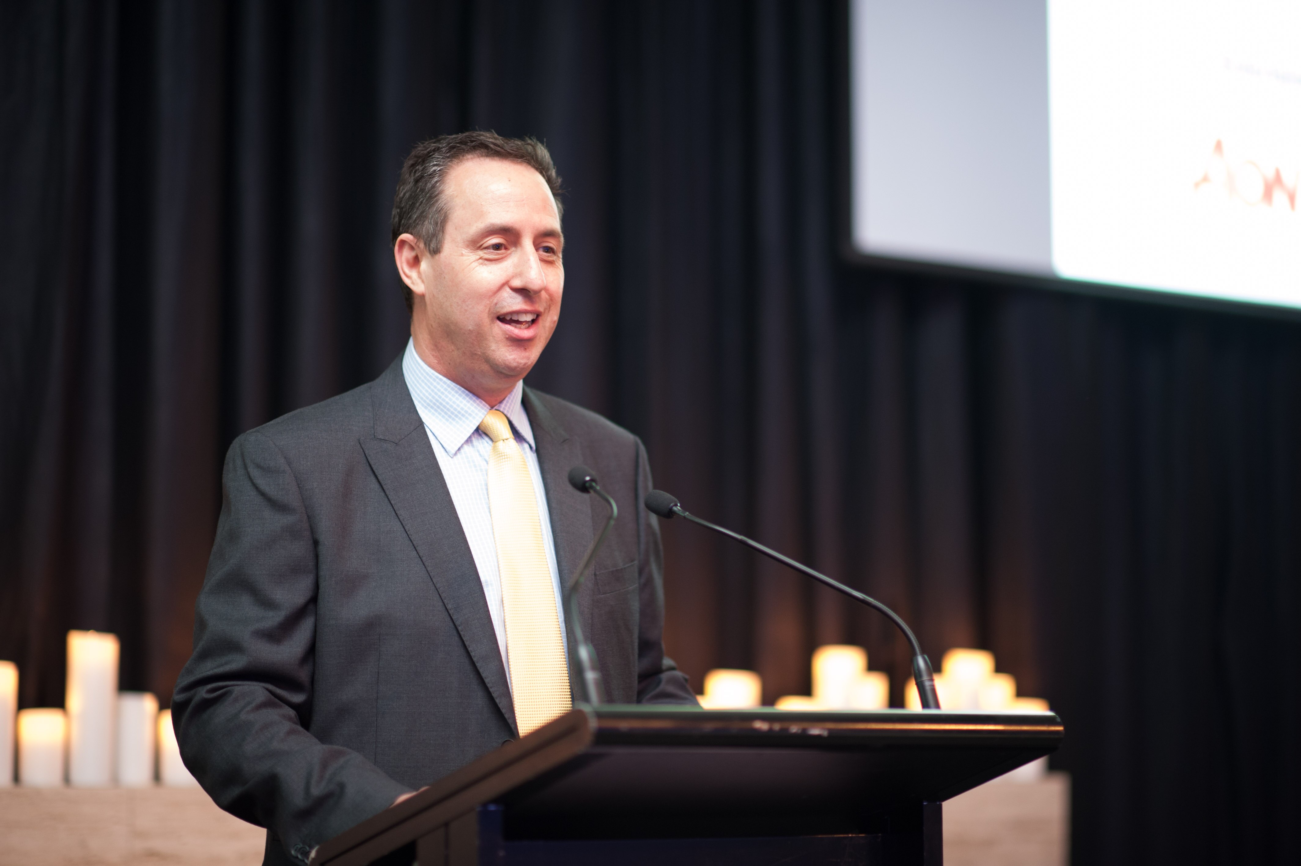 Private security guard numbers are increasing. What's behind the trend ...