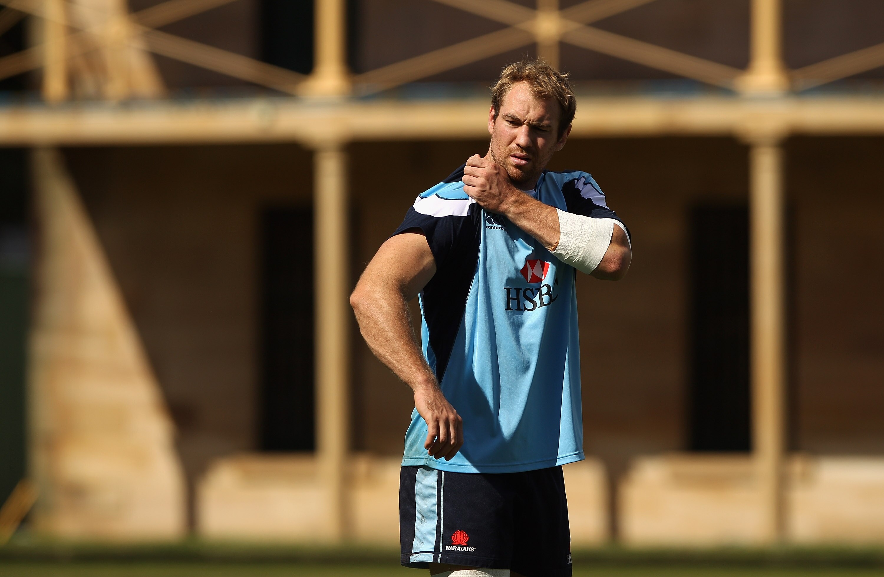 South Sydney coach Michael Maguire denies trying to lure Rocky Elsom ...