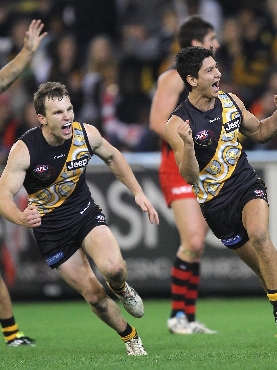 Young Tigers beat Bombers on big stage - ABC News