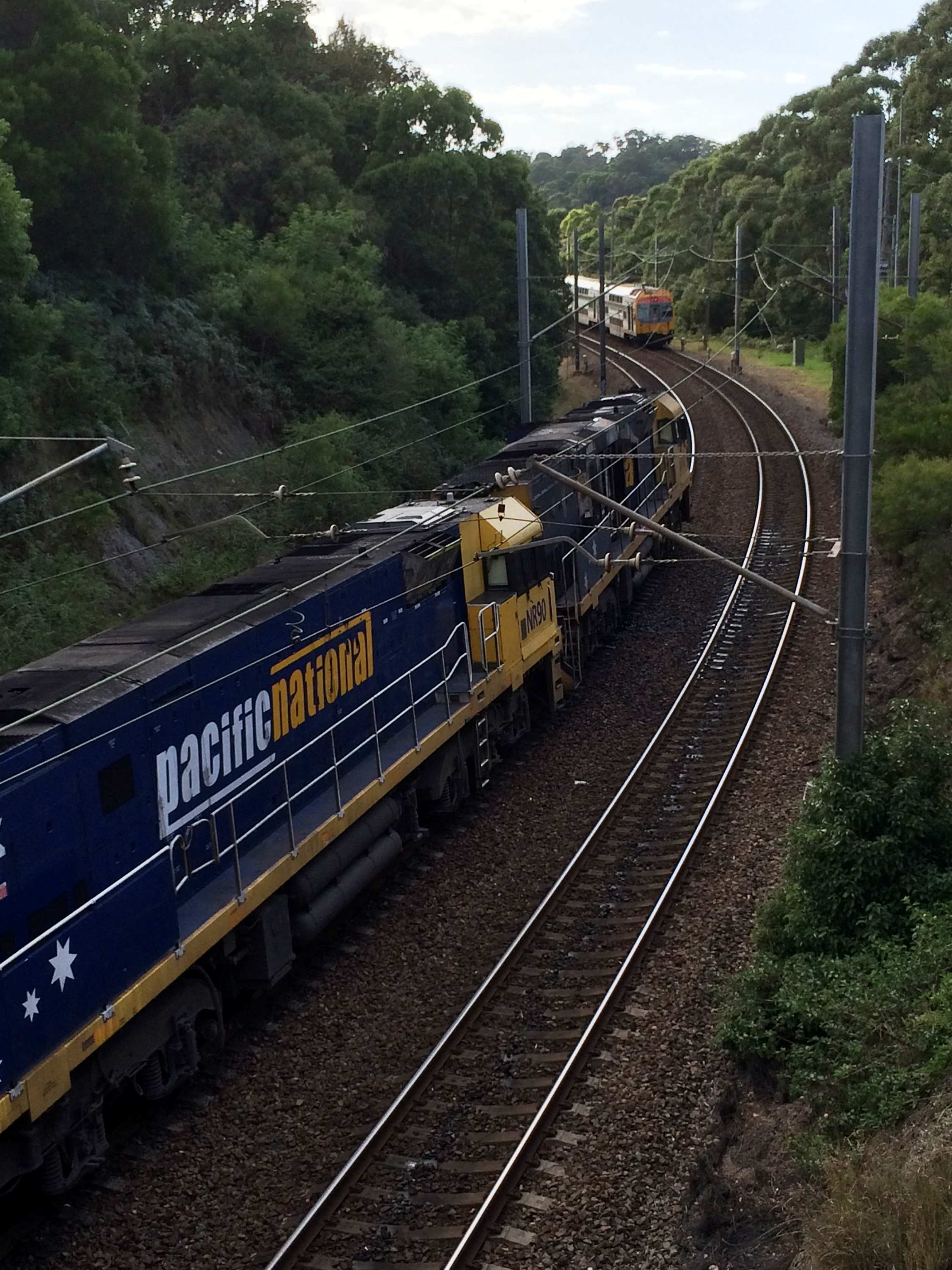 Fire on freight train forces rail passengers to flee - ABC News