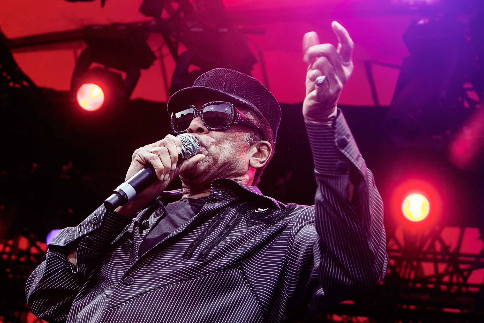 Bobby Womack Soul Singer And Songwriter Dies Aged 70 Abc News