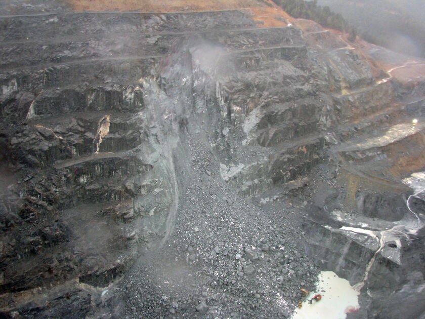 Close call as mine wall collapses - ABC News