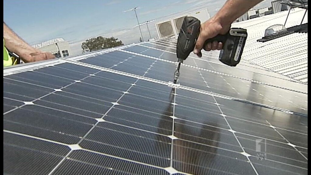 Solar industry angered by inaction - ABC News