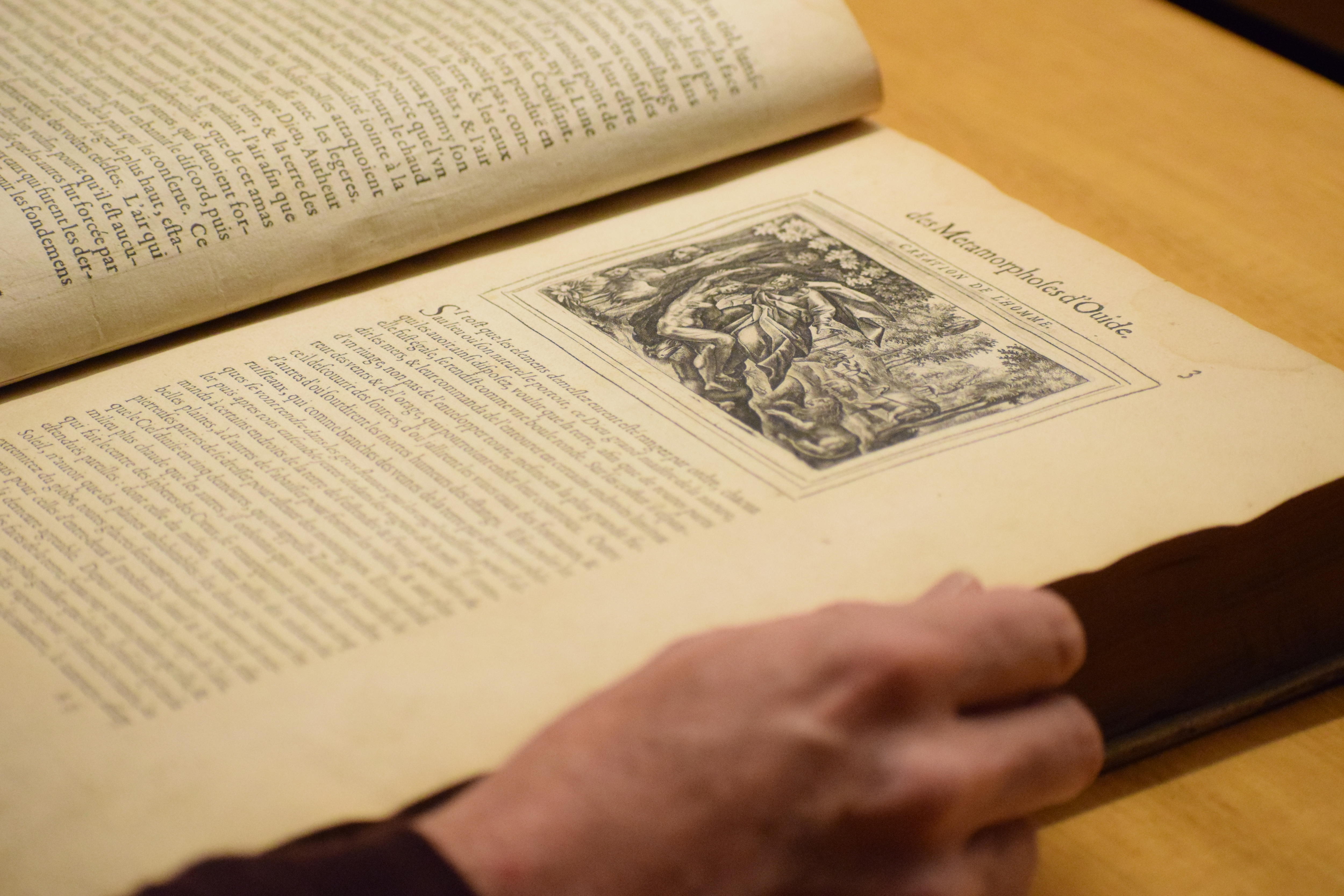 James Ebenezer Bicheno's bequest of 1,900 books in 1851 doubled ...