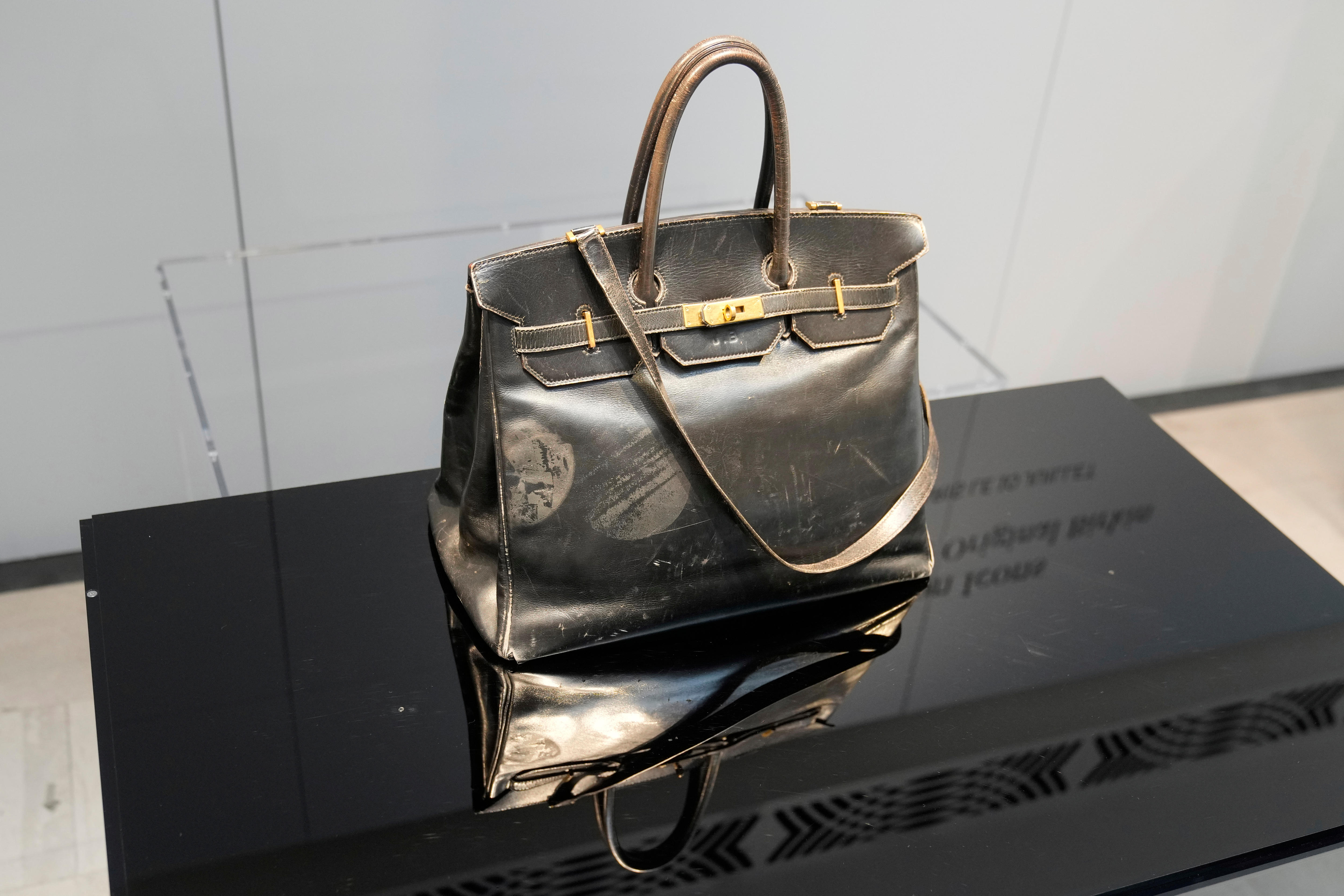 Hermès's original Birkin bag sells for $15.2 million at auction - ABC News