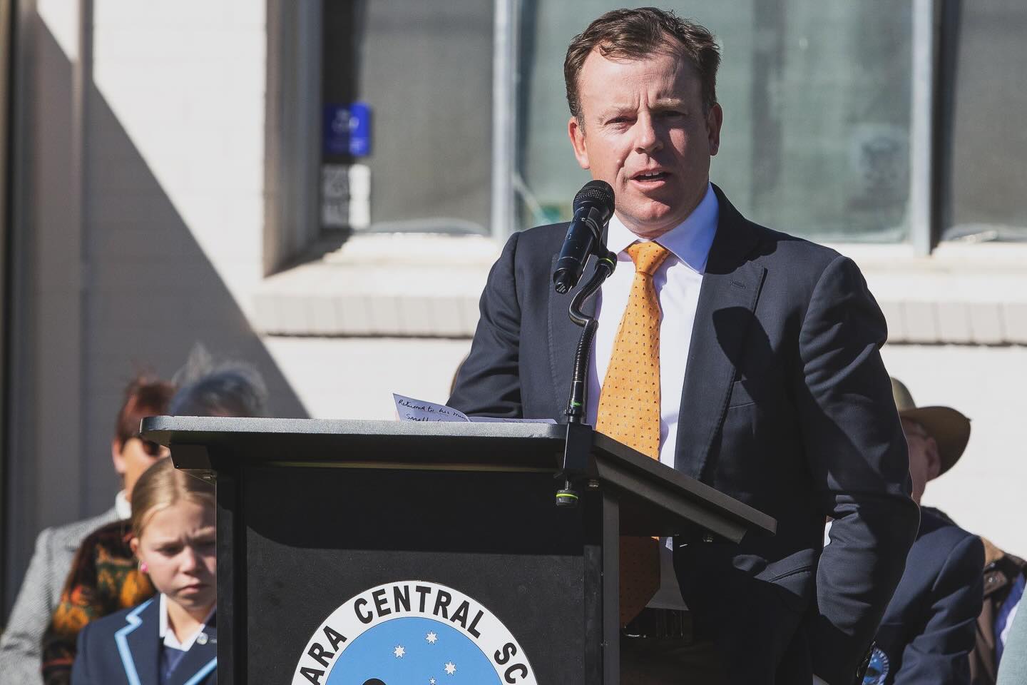 Newell Highway reopens north of Moree after 'tragic' crash that killed ...