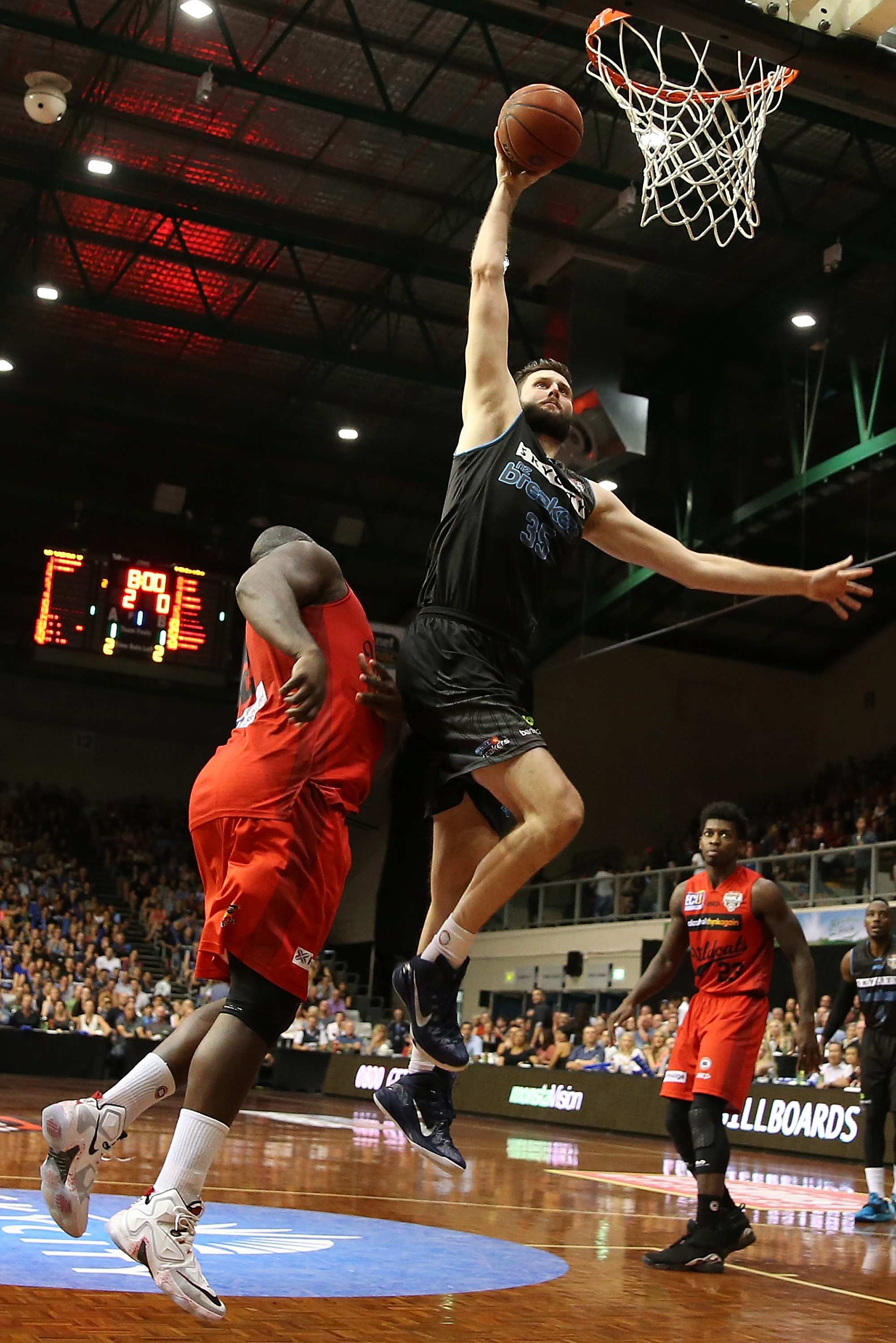 New Zealand Breakers beat Perth Wildcats 72-68 to level NBL grand final ...