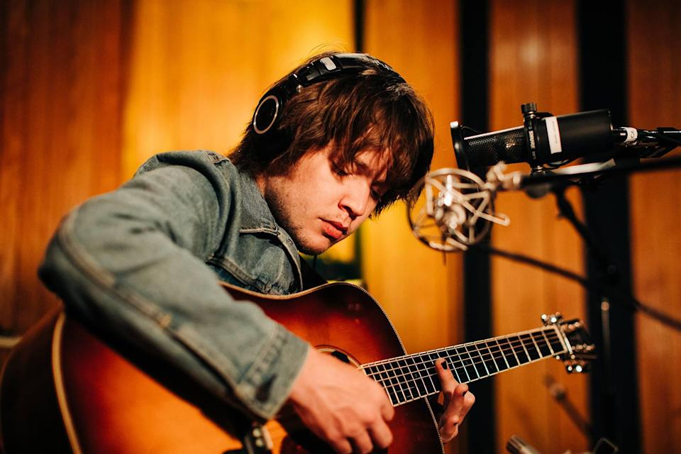 Billy Strings brings bluegrass magic to Australia - ABC listen
