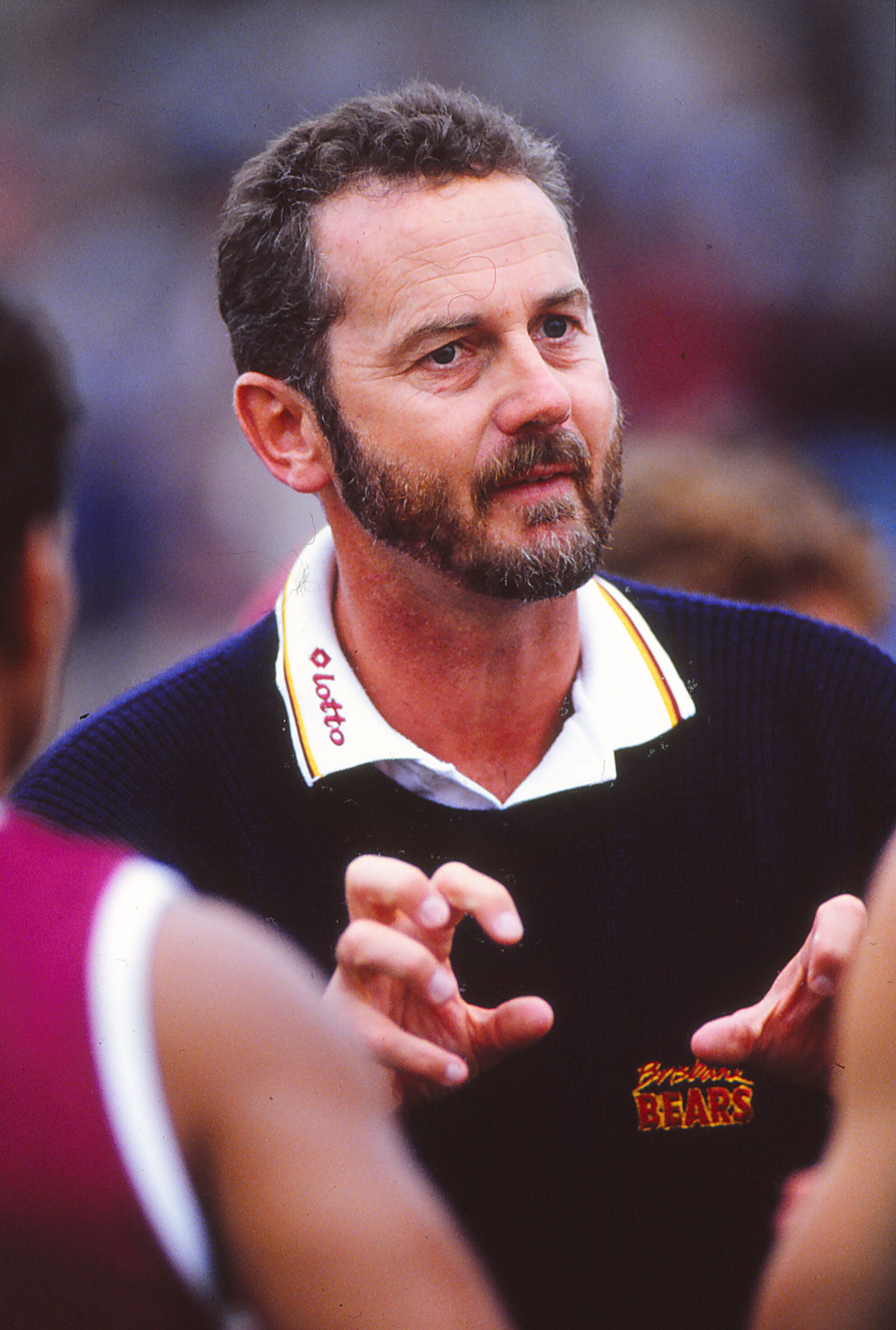 AFL - Joel Bowden Remembers His Former Coach Robert Walls - ABC listen