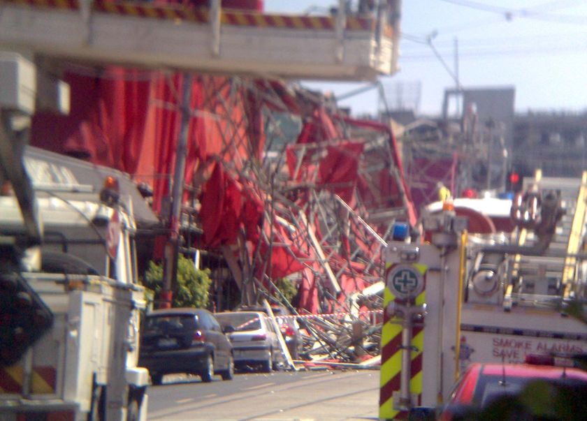 Crews clean up after scaffolding collapse - ABC News