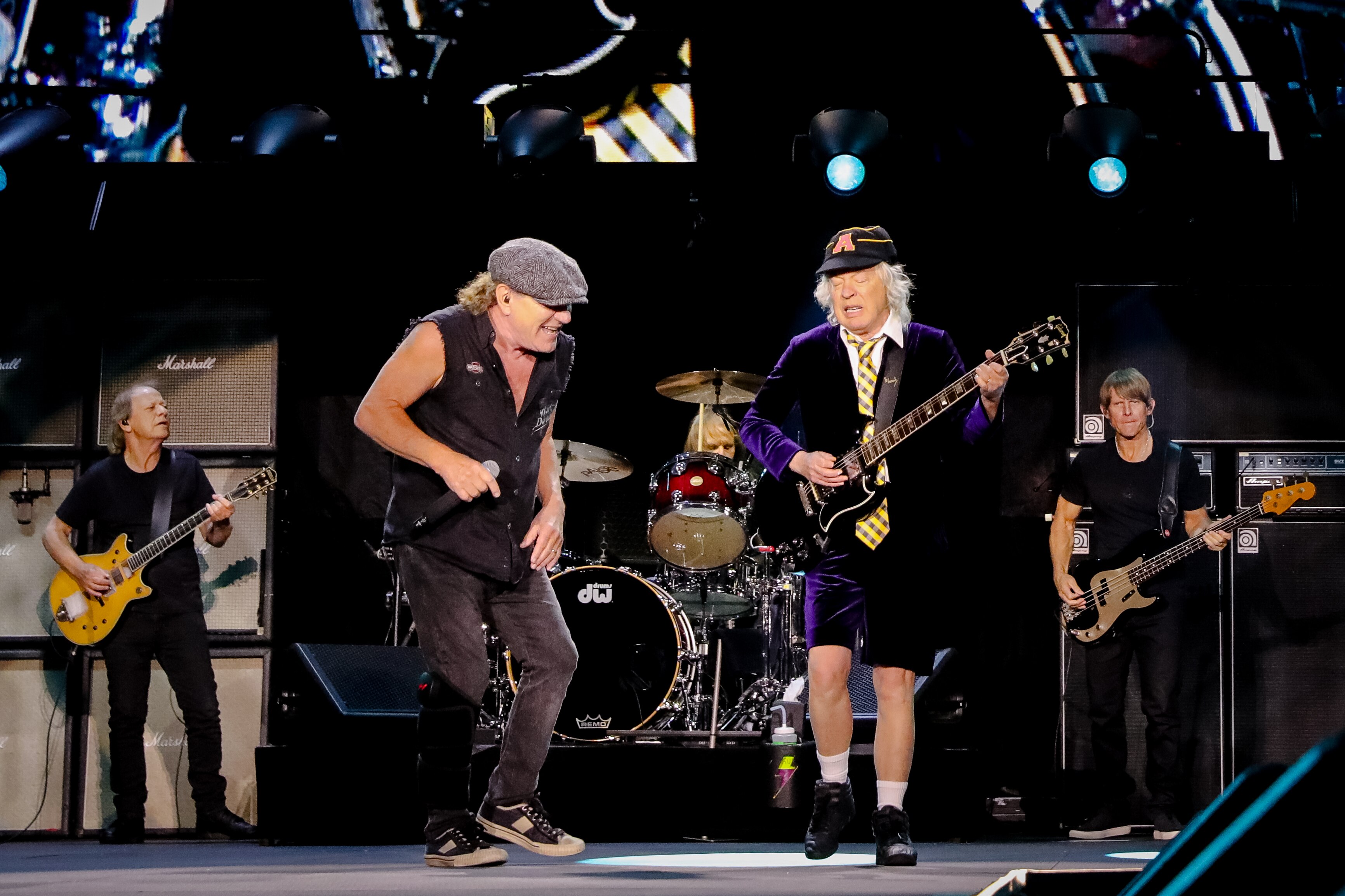 AC/DC announce first Australian shows in a decade - ABC News