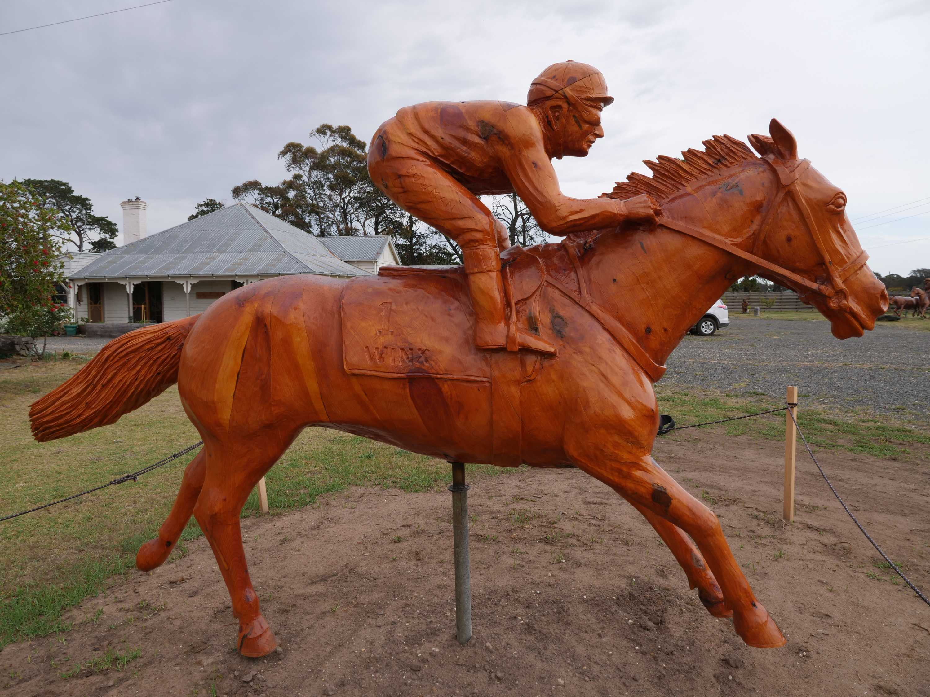 Winx inspires chainsaw artist John Brady to carve her for posterity ...