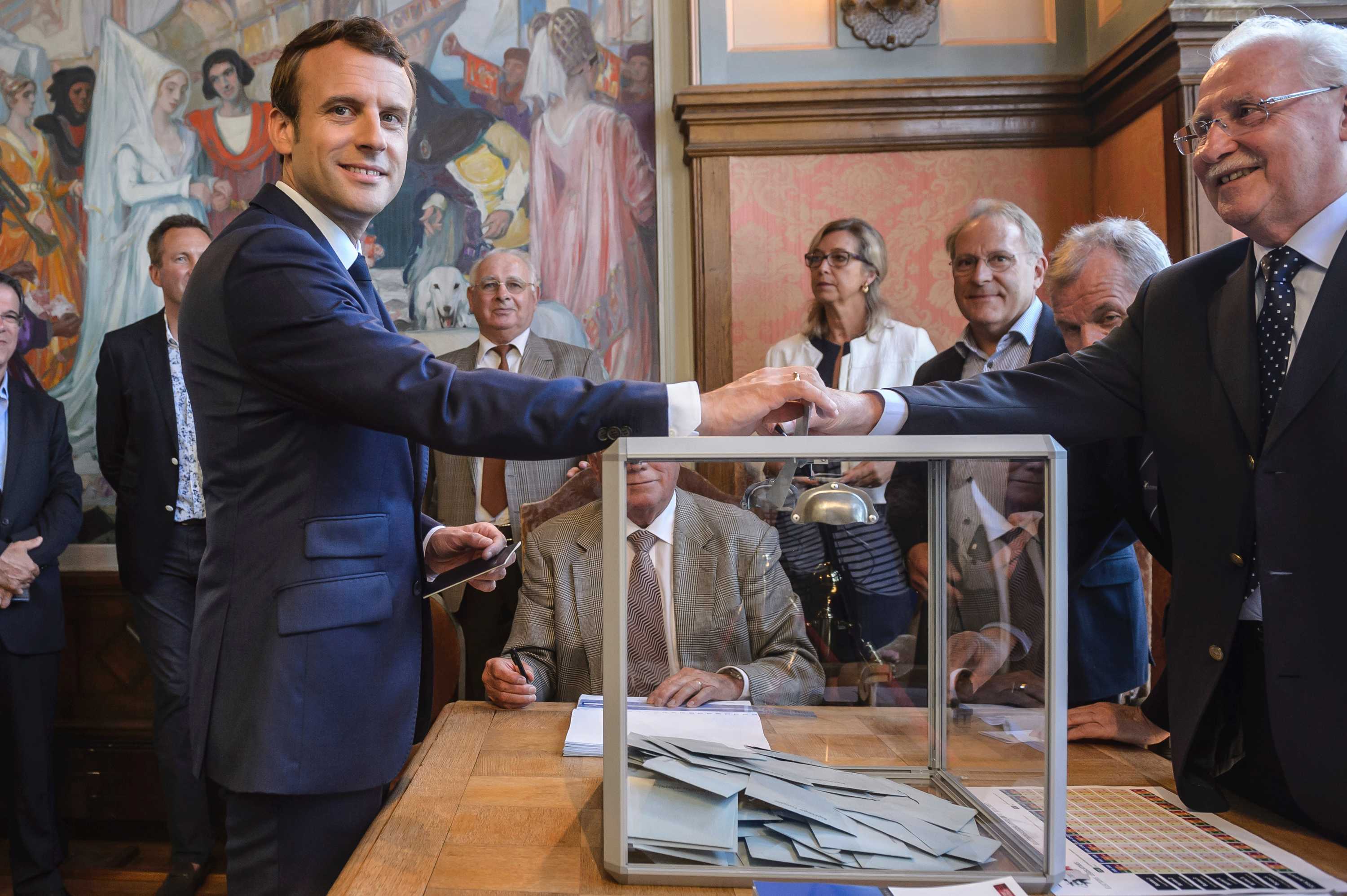 French elections: President Emmanuel Macron's party set for huge ...