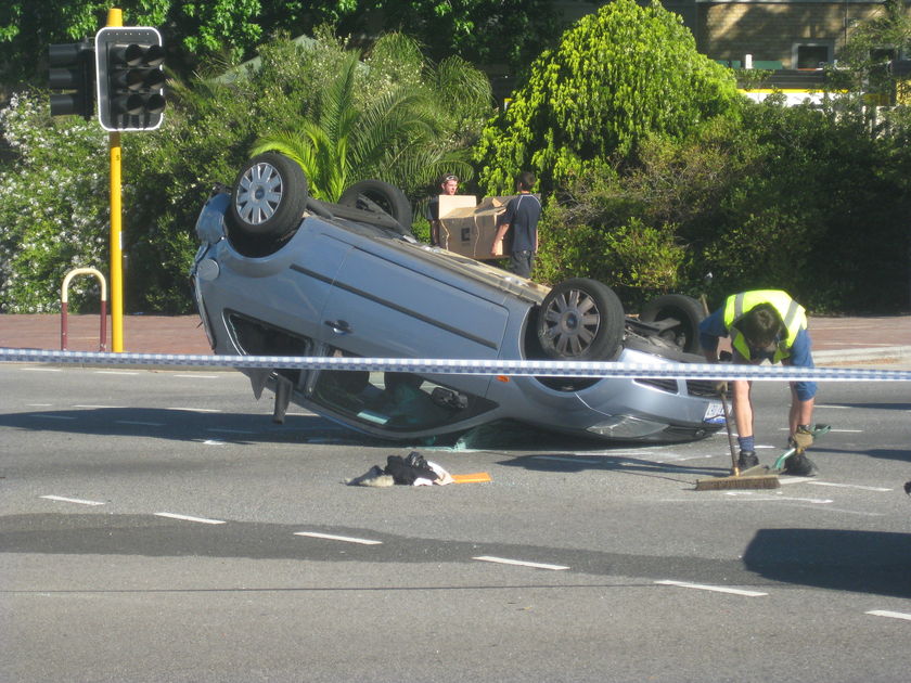 Serious crash in West Perth - ABC News