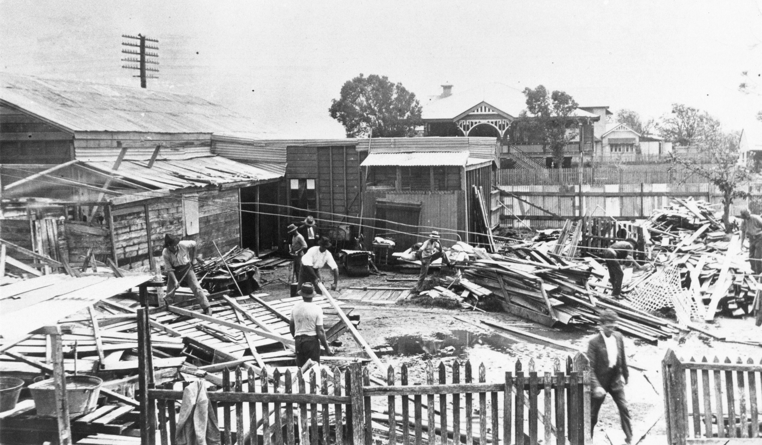 100 years ago, a cyclone without a name killed 30 people and almost ...