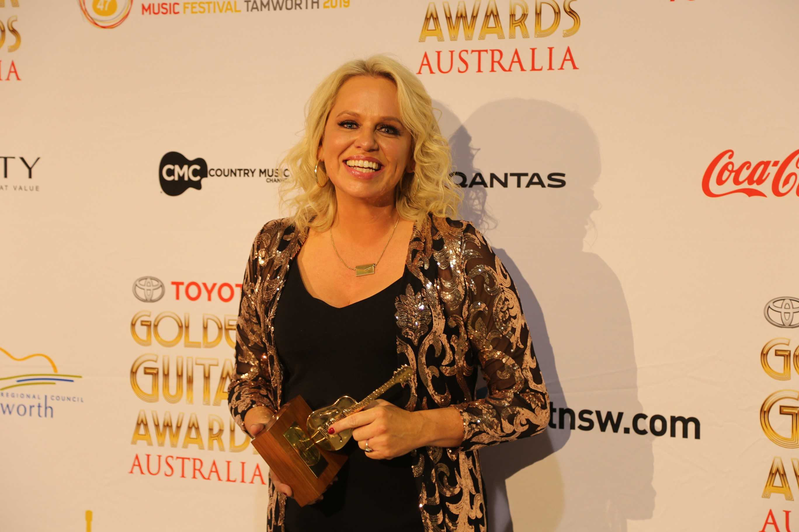 Wolfe Brothers, Andrew Swift, Beccy Cole and Travis Collins win Golden ...