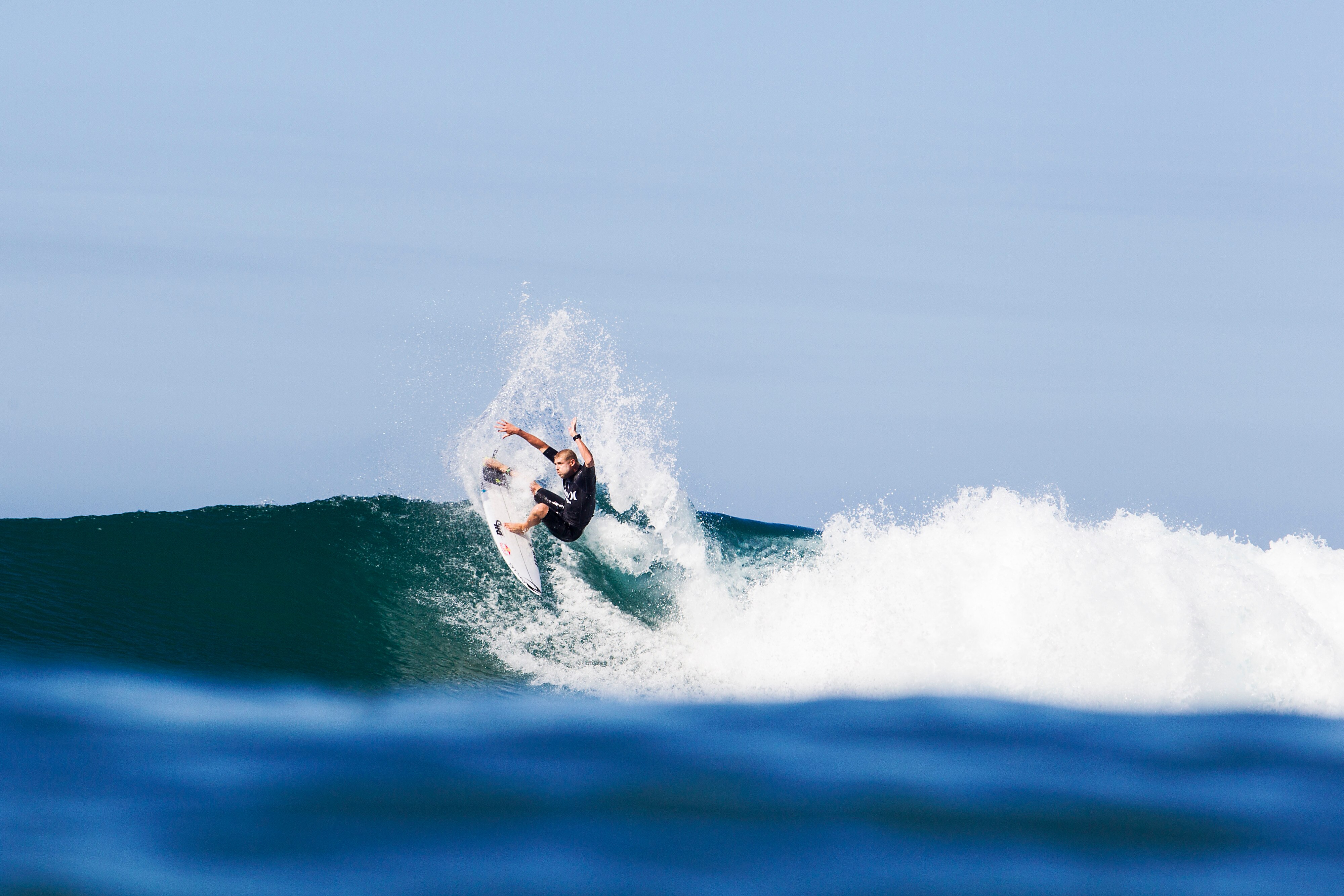 Mick Fanning world number one surfer after California WSL surfing win ...