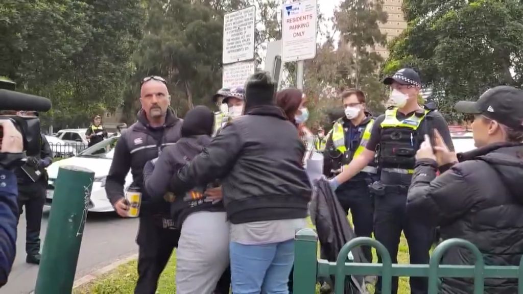 Victoria reimposes coronavirus stage 3 lockdown on metropolitan ...