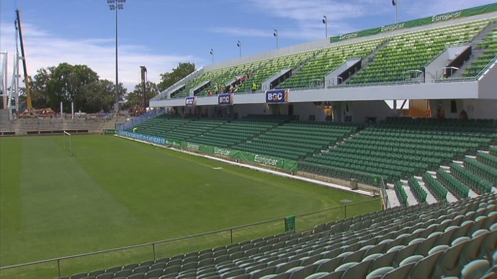 Opposition calls for inquiry into Perth Oval management contract - ABC News