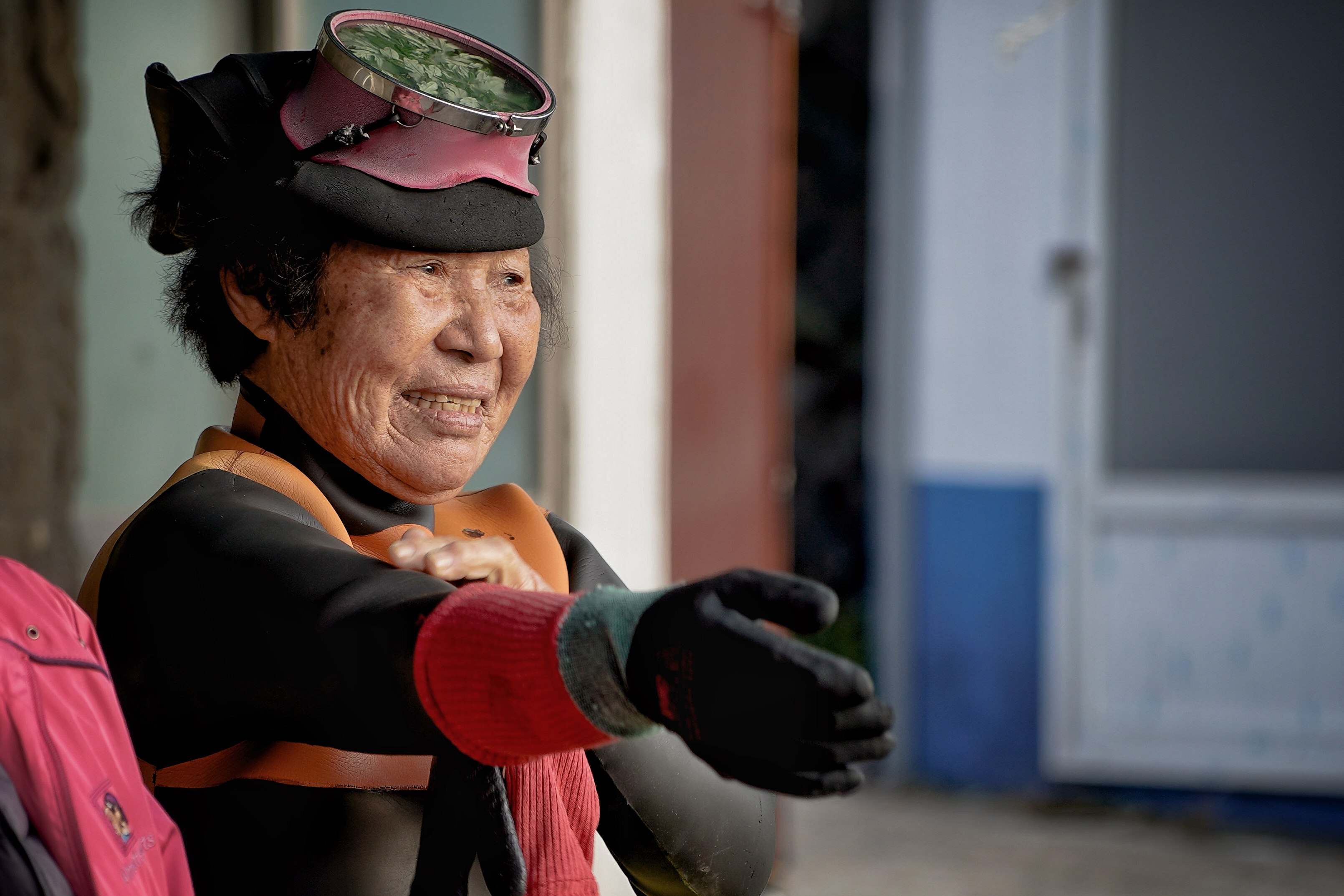 Come on an underwater treasure hunt with Korea's haenyeo — the women of ...
