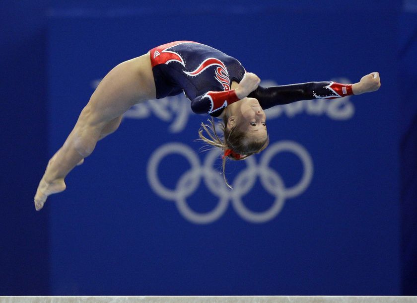 Gymnast Johnson finally gets gold on beam - ABC News