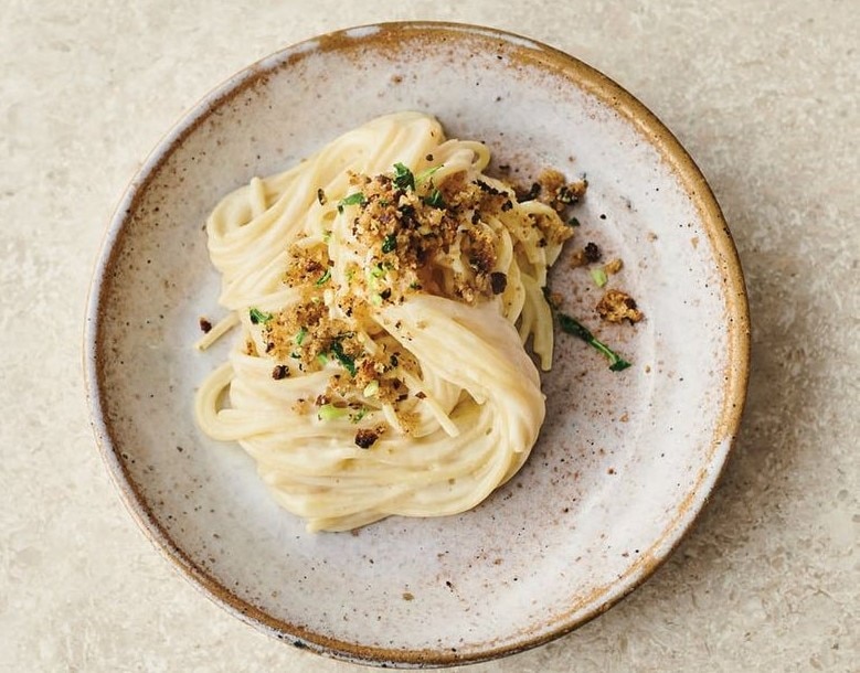 Eat Out In: Jamie Oliver - ABC listen