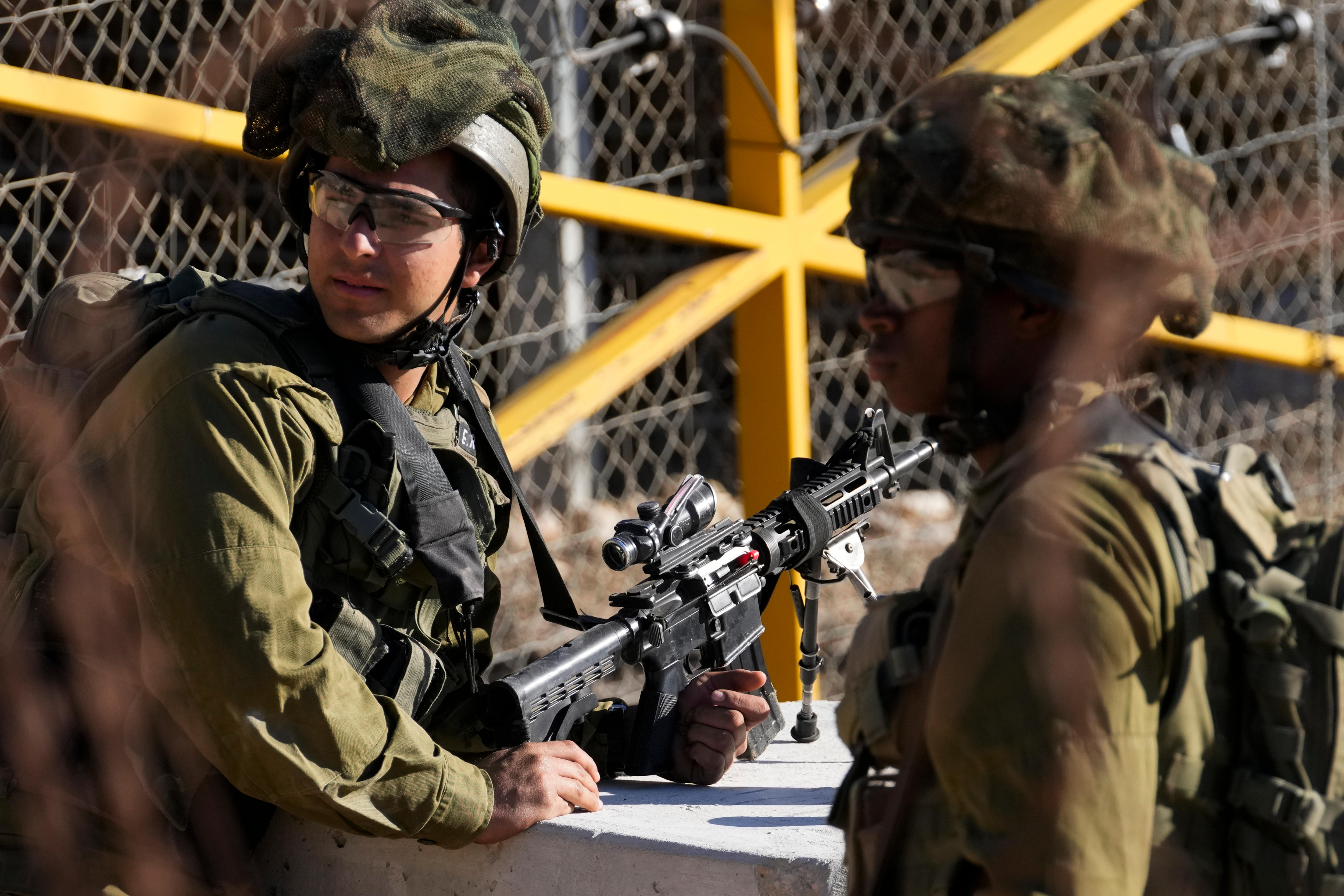 Israel defends move into Golan Heights - ABC listen