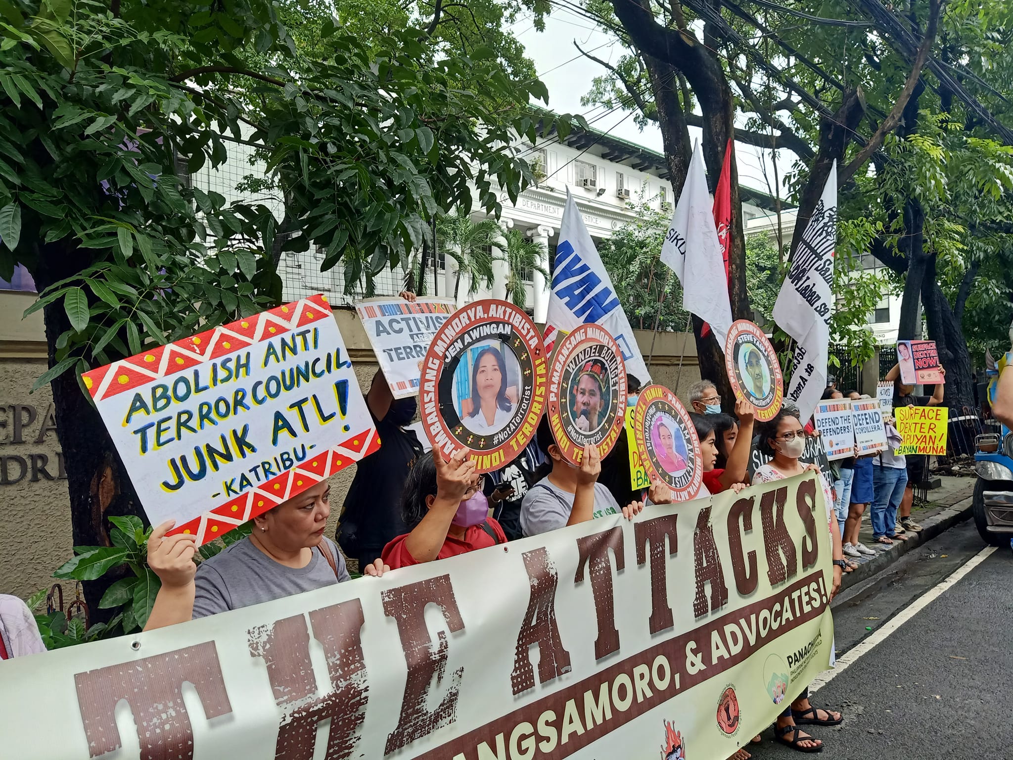 The Philippines is the most dangerous country in Asia to defend the ...