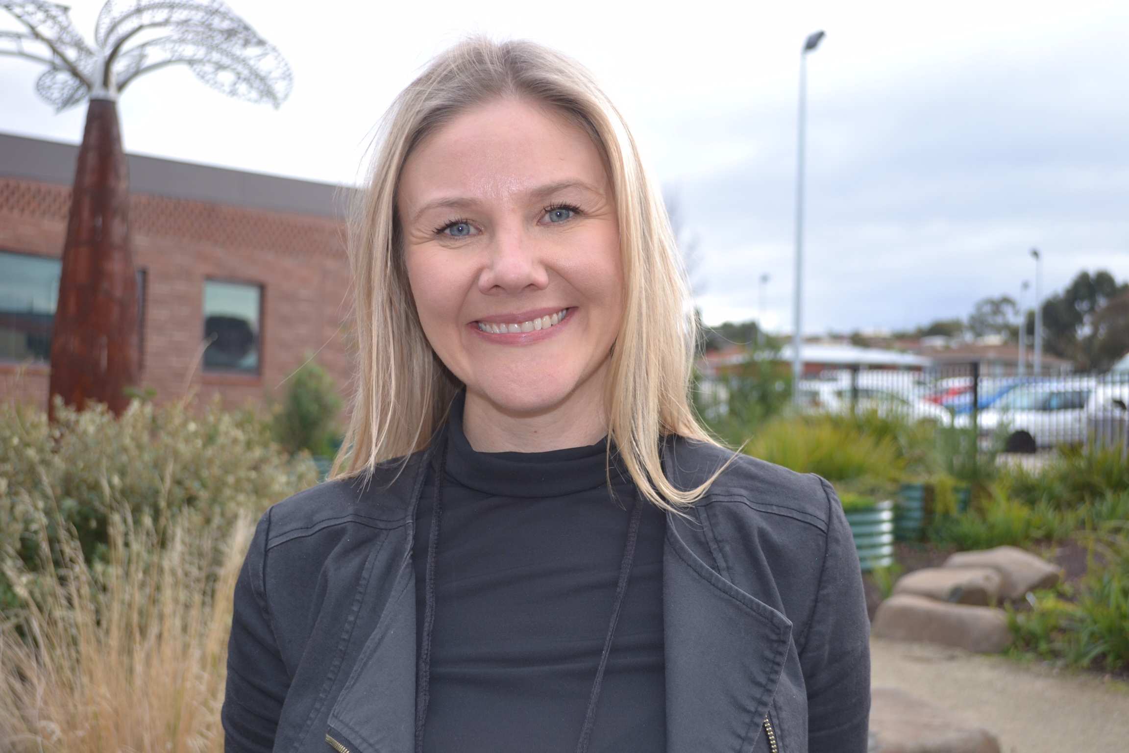 Kids are going into foster care due to Centrelink payment delays, says ...