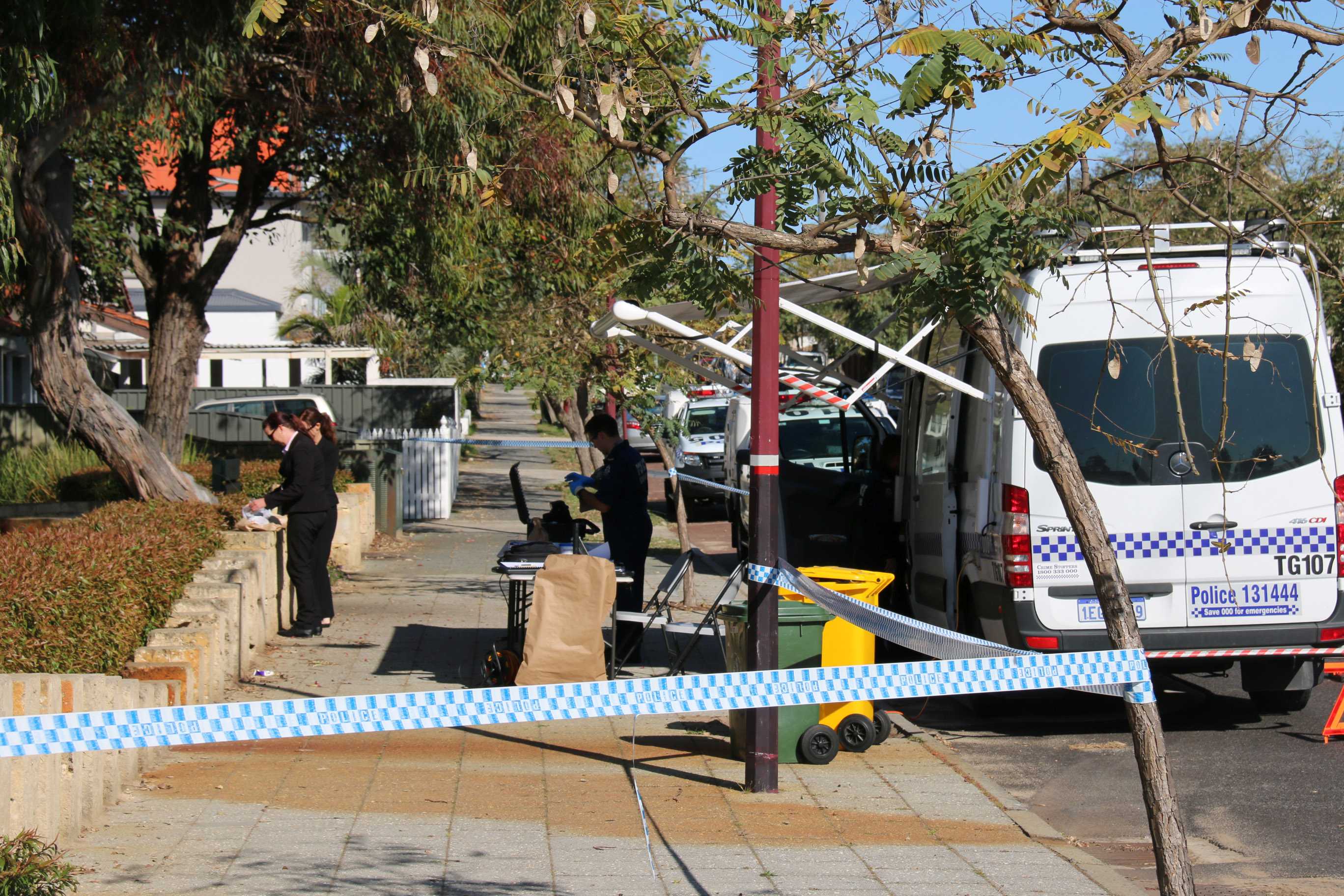 Man seriously injured in fall from East Perth building - ABC News
