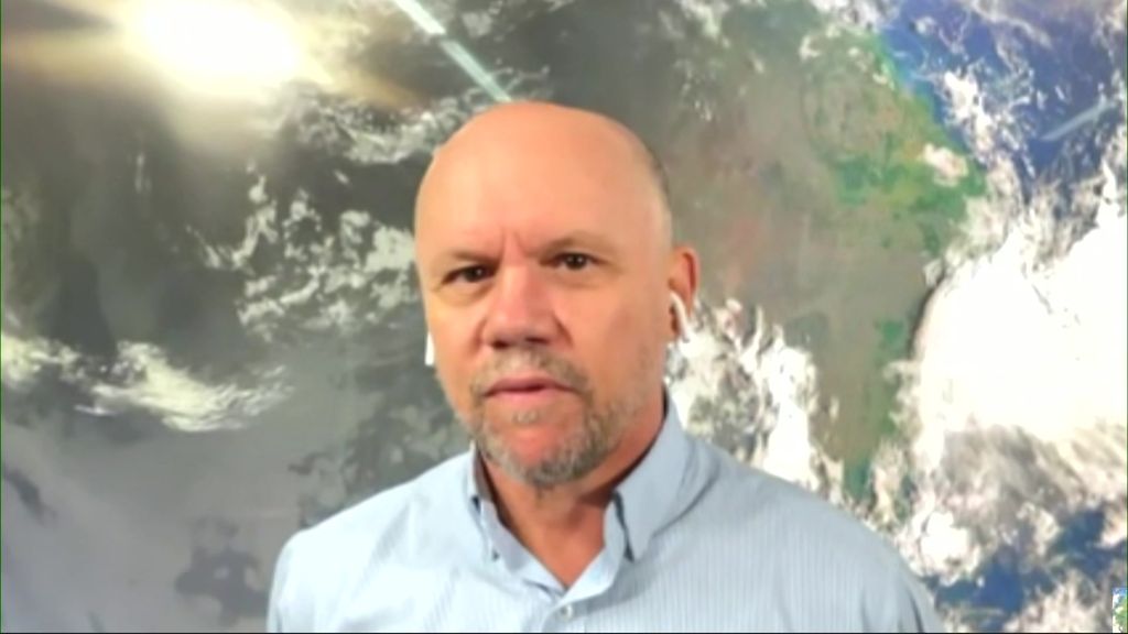 Michael Foster from SEQ Water explains the Wivenhoe Dam release ...