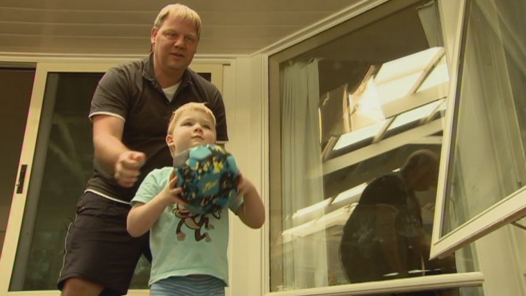 Cybercrime victims on their own as police fail to follow up cases ...