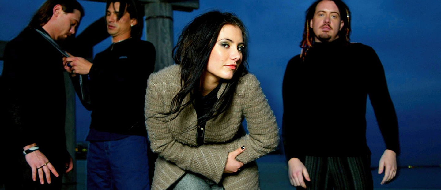 Killing Heidi live from the triple j Rooftop, 2000 - ABC listen