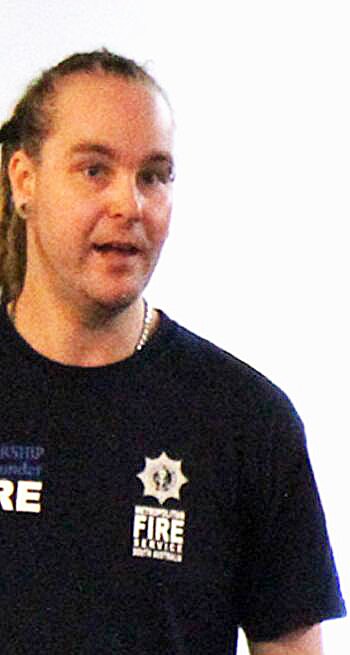 Crash survivor asks: 'Do I look like the man now?' - ABC News