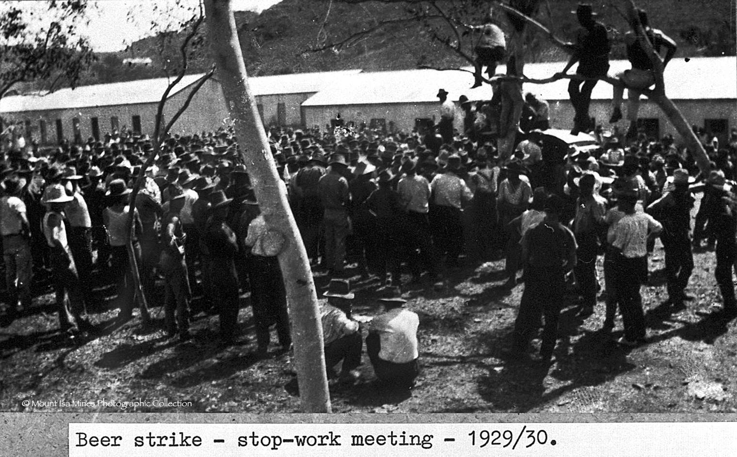 When Mount Isa stood together and sobered up for a beer strike - ABC News