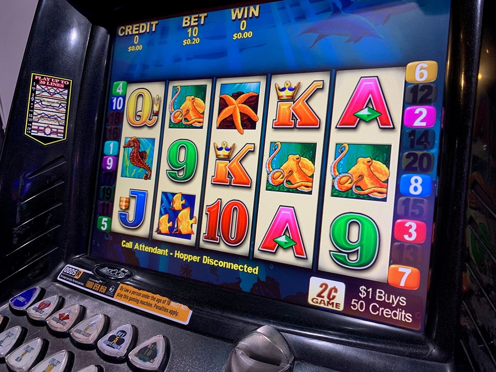 COVID-19 benefit payments spent on poker machines as gambling hits ...