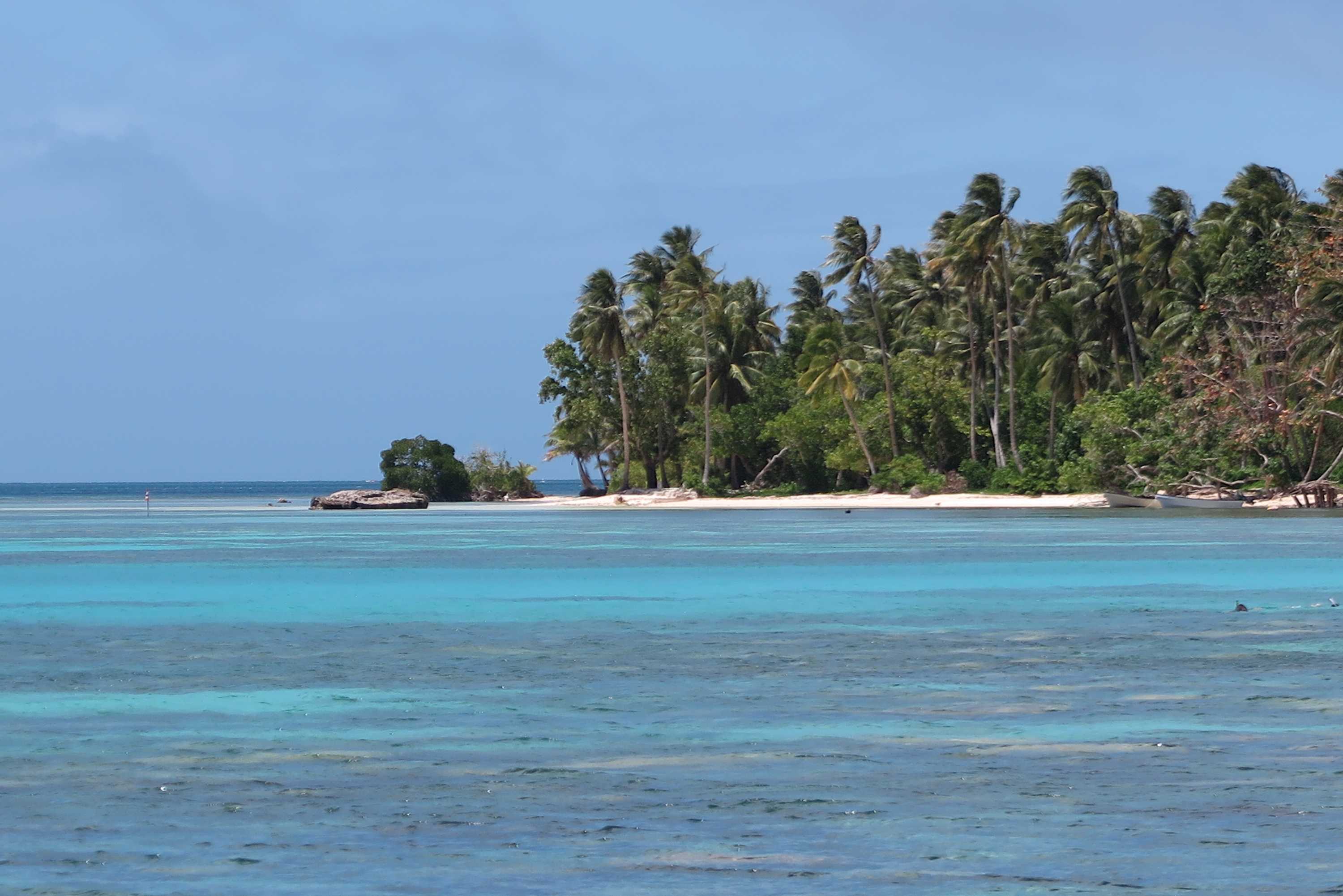 Island of Chuuk looking to break free from Federated States of ...